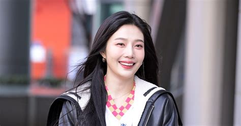 레드벨벳 조이 화사한 미소 포토엔hd
