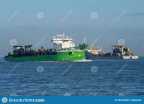 Trailing Suction Hopper Dredgers Editorial Stock Image Image Of Tshd