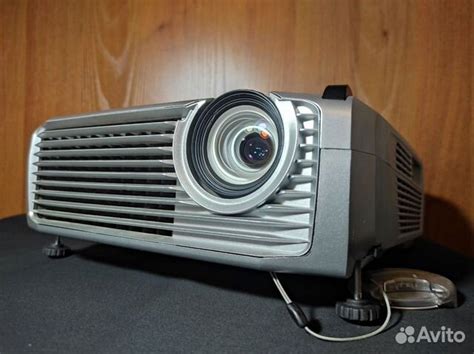 Яркий проектор plus U7-132SF (3000 реальных Люмен) купить в Самаре ...