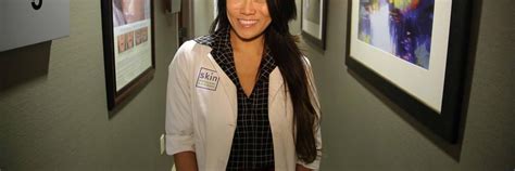Dr Pimple Popper Extracts Momma Squishys Lemonade Steatocystomas In
