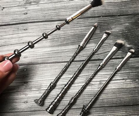 Harry Potter Wand Makeup Brushes Wand Makeup Brushes Harry Potter