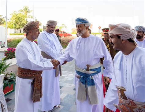 جلالة السلطان يشمل برعايته افتتاح الأكاديمية السلطانية للإدارة شؤون