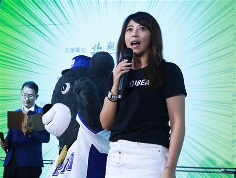 陳思宇存款890萬？被預言將被看破手腳 柯p受傷 政治 中時新聞網