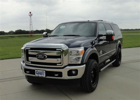 2015 Ford Excursion