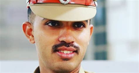 Ips Safin Hasan प्रभाव जिद्द अन् युवा अधिकारी म्हणून विक्रम Safin Hasan Of Gujarat Cleared The