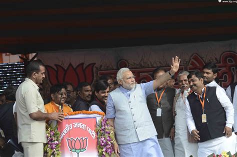 Shri Narendra Modi And Senior Other Leaders Addressing Hunkar Rally