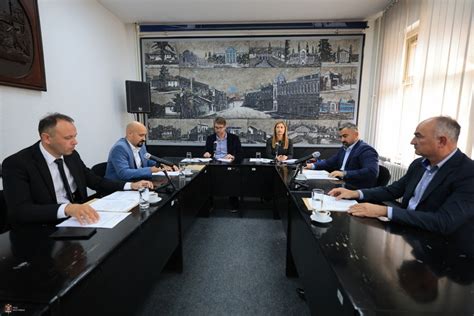 Održana prva sednica Privremenog organa grada Kragujevca VIDEO Glas