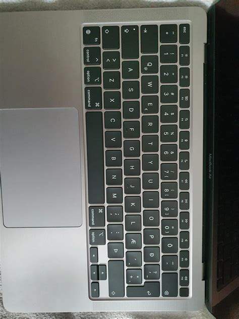 Got a Macbook Air M1 for cheap, didn't knew it had a different Keyboard ...