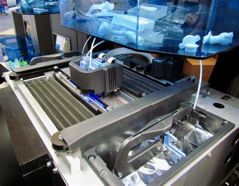 Inside The Stratasys Continuous Build Demonstrator « Fabbaloo