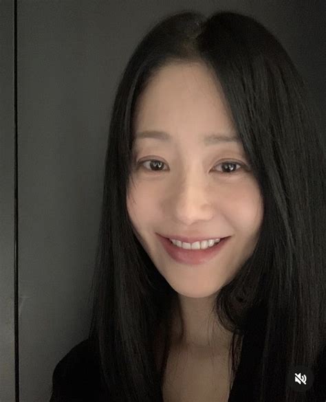 인`스타`그램 세상 53세 고현정 민낯에도 여대생 미모 `다시 웃어보죠` Zum 뉴스