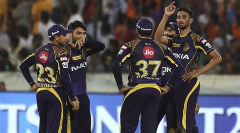Ipl 2018 Srh Vs Kkr Kkr Seal Playoff Berth To Leave One For Three