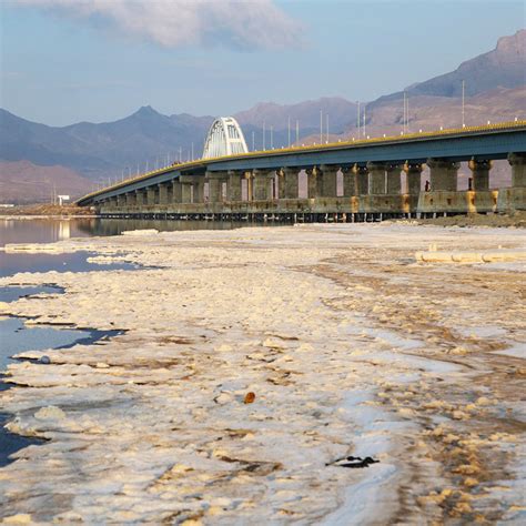 伊朗抢救第一大湖 地球知识局 凤凰网