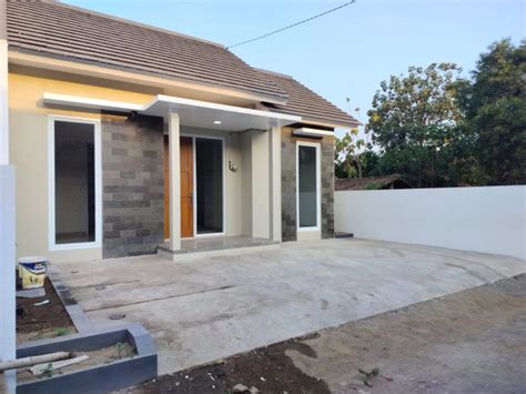 RUMAH BARU MINIMALIS MODERN DEKAT CANDI SAMBISARI Rumah Dijual Di