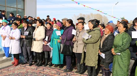Халдварт болон халдварт бус өвчнийг эрт илрүүлэх цогц үзлэг Манхан сумаас эхэллээ