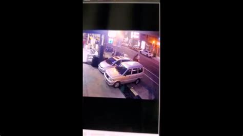 台中男酒後騎車載人還逆向行駛 無辜女騎士被撞倒地骨折 時事 聯合影音