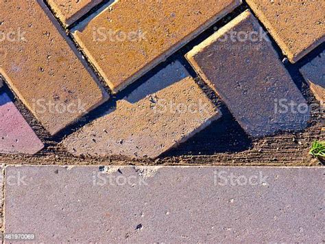 건축양상 배경 0명에 대한 스톡 사진 및 기타 이미지 0명 거친 건물 정면 Istock