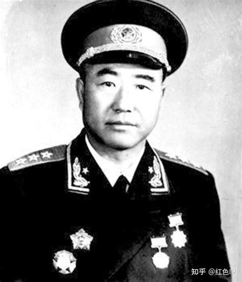 他们同为国民党高级将领，同时成为共和国开国上将，同一年加入中国共产党 知乎