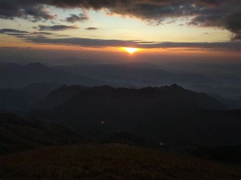 武功山金頂絕美日出 每日頭條