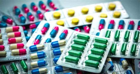 عدن تايم متى يجب علينا الامتناع عن تناول المضادات الحيوية؟ المزيد من