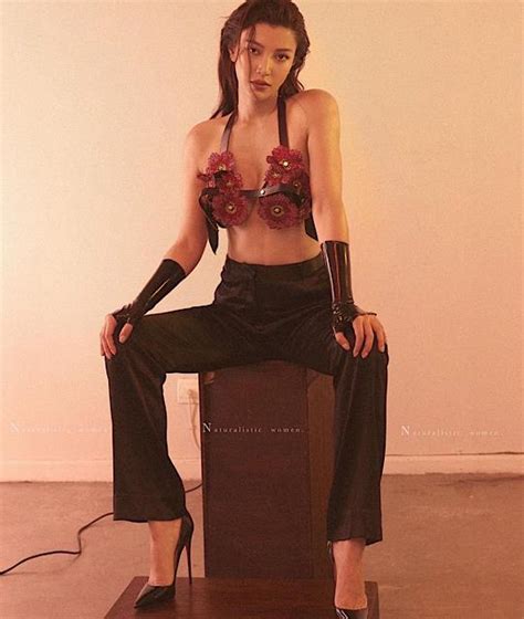 เอมม มรกต กบลคกราวใจดงแมเสอสาว หลงฟตหนจนกลบมาปง