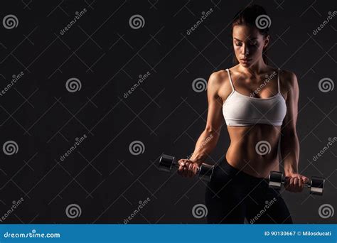Fille De Forme Physique Image Stock Image Du Gymnase 90130667