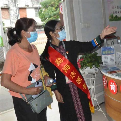 勐海县政务服务管理局立足服务小窗口 铸就民族大团结 办事 群众 工作