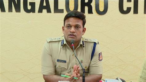 ಮಂಗಳೂರು ವಾಟ್ಸಪ್ ಗ್ರೂಪ್ ಮೇಲೆ ಪೊಲೀಸರ ಕಣ್ಗಾವಲು Whatsapp Group Warns