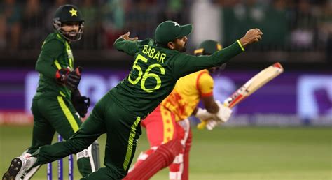 T20 World Cup Fans In Awe As Babar Azam Grabs One Handed Stunner