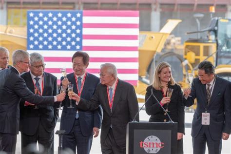 Biden Joins Tim Cook To Hail TSMCs 40 Billion US Chip Venture