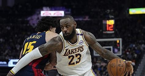 Nba ‘르브론 더블더블·ad 34점 폭발 Lal 커리 부진한 Gsw 꺾고 3연승 질주