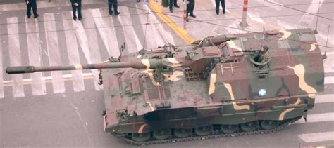 Αυτοκινούμενο πυροβόλο Pzh 2000 Gr