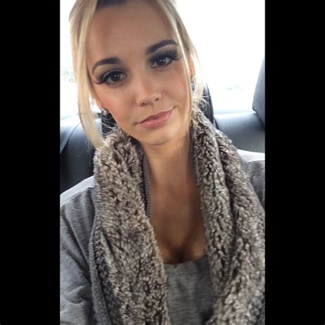 Caitlin Arnett Pictures In An Infinite Scroll 386 Pictures