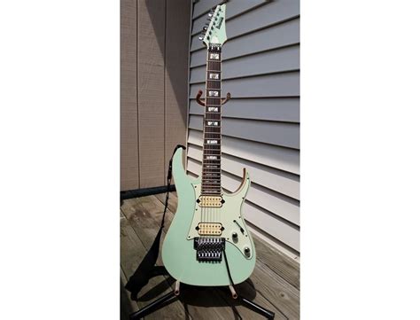 Ibanez Lacs 7 Artists Using It Equipboard