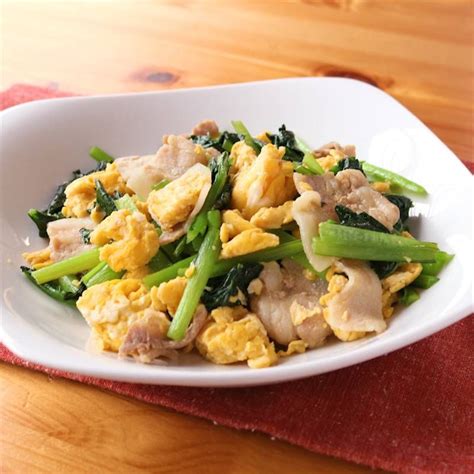 豚バラ肉と小松菜の中華風卵炒め 作り方・レシピ クラシル Recipe Recipes Ethnic Recipes Cooking