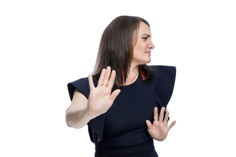 La Mujer Del Vestido Azul Extendió Sus Palmas En Negación Negatividad Y