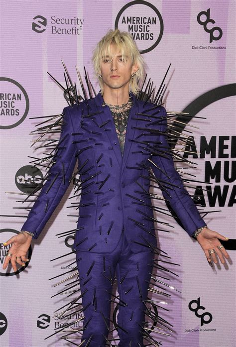 Porn Star Amia Miley Claims Machine Gun Kelly Once Drank Her Pee