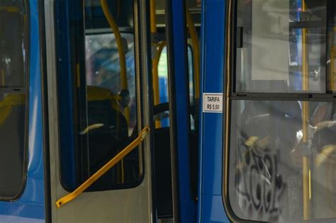 Primeiro Dia De Reajuste Da Tarifa De ônibus De Porto Alegre Tem