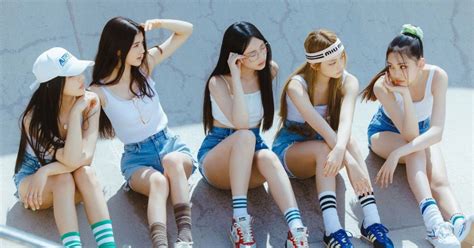 Hybe New Girl Group What To Know About Newjeans