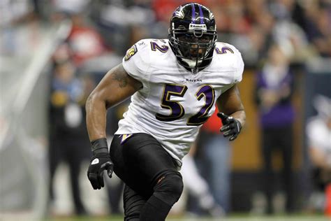 Ray Lewis Tackle Tom Brady