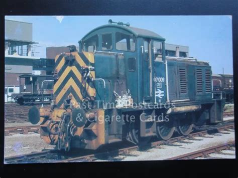 Diesel Locomotive Class 07 Shunter No07 009 At Southampton Docks £2