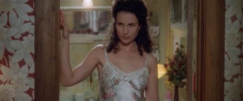 Nude Video Celebs Andie Macdowell Sexy Multiplicity 1996