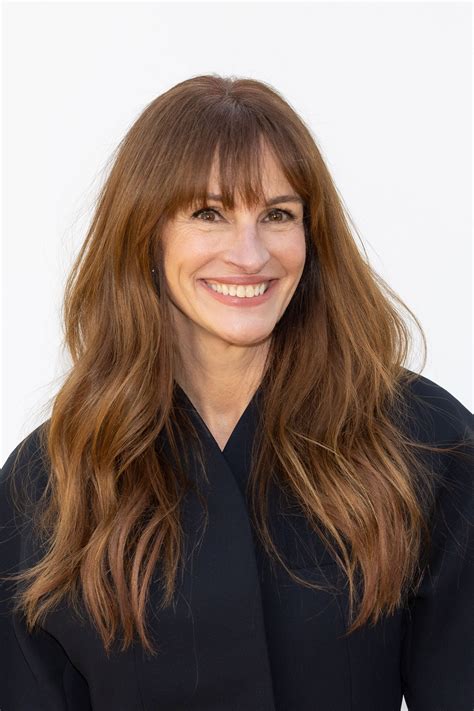 Julia Roberts ha dicho adiós a su clásico pelo cobrizo y ahora es rubia