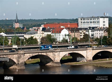 Arched Bridge Hi Res Stock Photography And Images Alamy