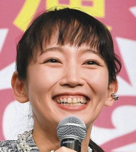 吉岡里帆、ベストドレッサー賞受賞で爆裂バストより目立った「妖艶部位」！ スレッド閲覧｜ローカルクチコミ爆サイcom南関東版