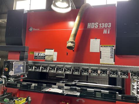 花房鈑金 お知らせアマダ ハイブリッドドライブベンダー Hds1303nt導入しました。