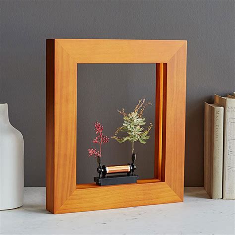 Slow Dance Frame Makes Small Objects Move In Slow Motion The Green Head