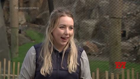 Endangered Snow Leopards Arrive At New Zealand Zoo Video Social