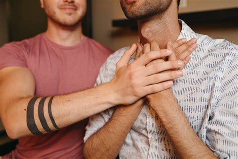 Hands On Approach To Voice Care — Toronto Adult Speech Clinic