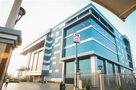 साढे २ अर्ब लगानीमा नेपालकै ठूलो ‘भाटभटेनी वीरगन्जमा सञ्चालन