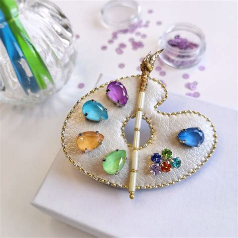 Brooch в 2024 г Текстильная ювелирные изделия Бисерные ювелирные